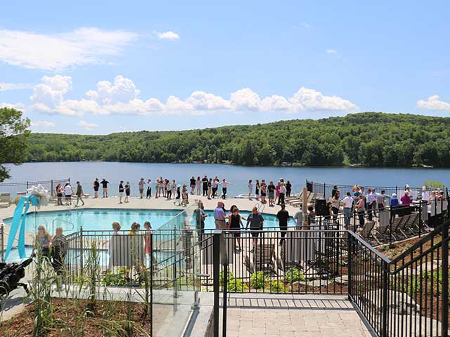 - Deerhurst Resort - Muskoka